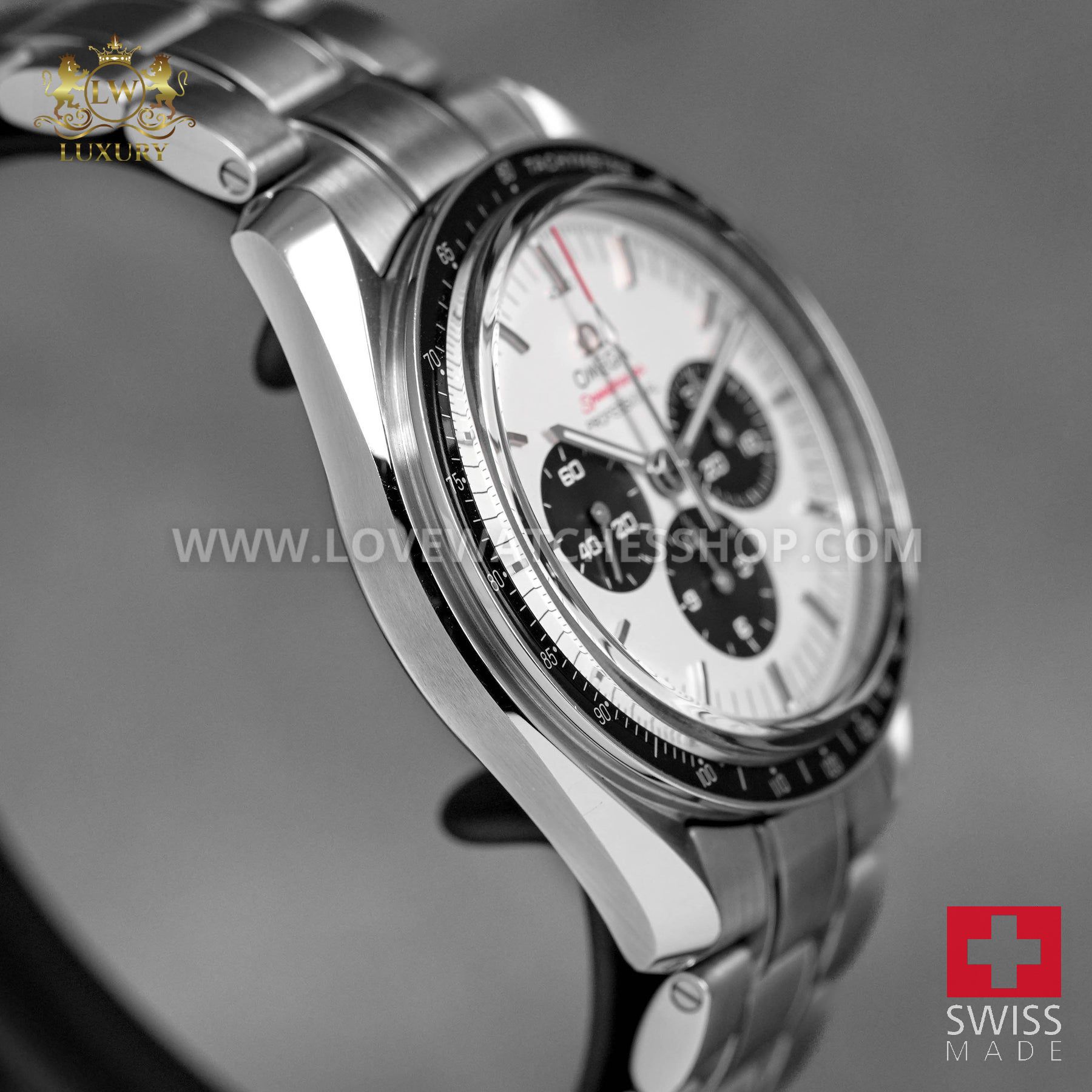 SPEEDMASTER ‘TOKYO WHITE PANDA DIAL